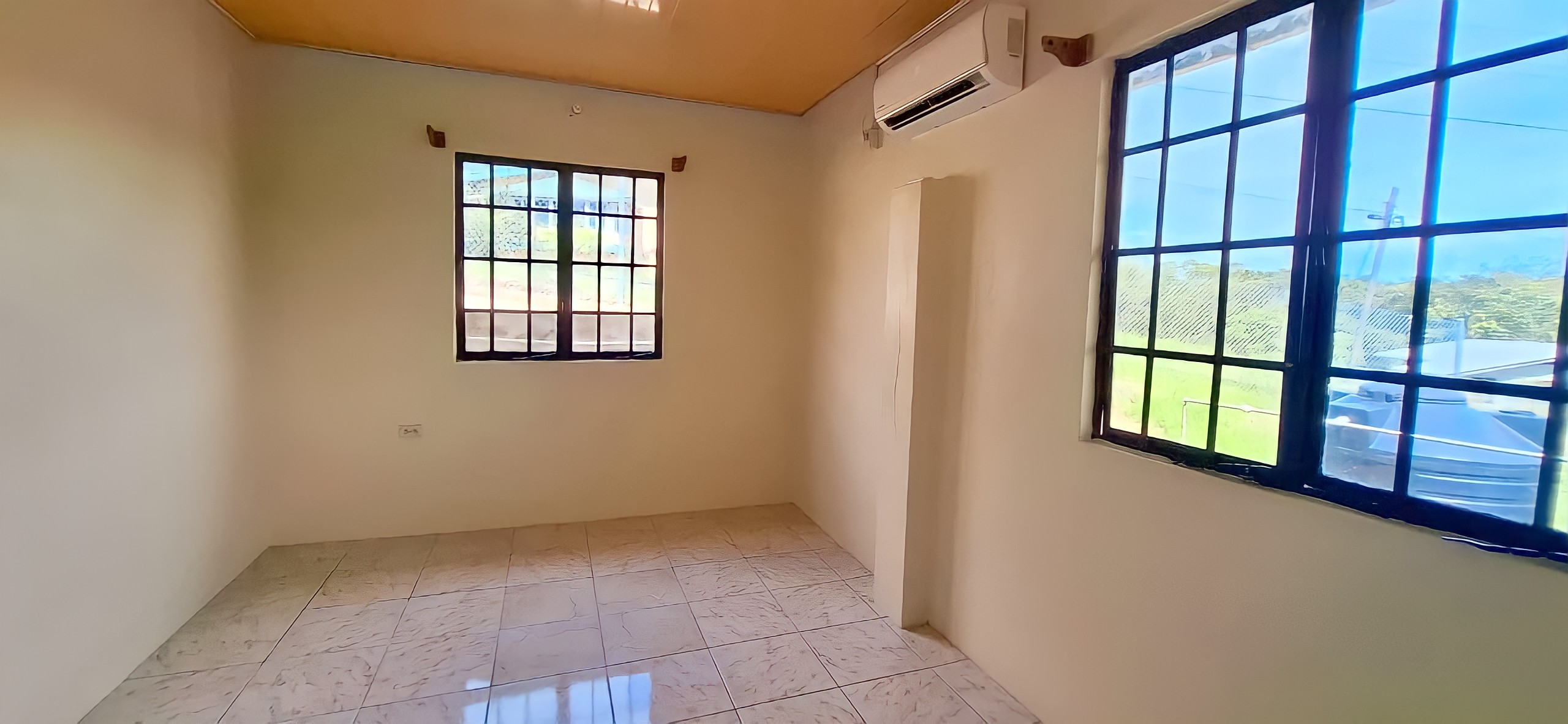 Utilities Included, 2 Bedroom Apartment,Mapipire Road, Williamsville ...